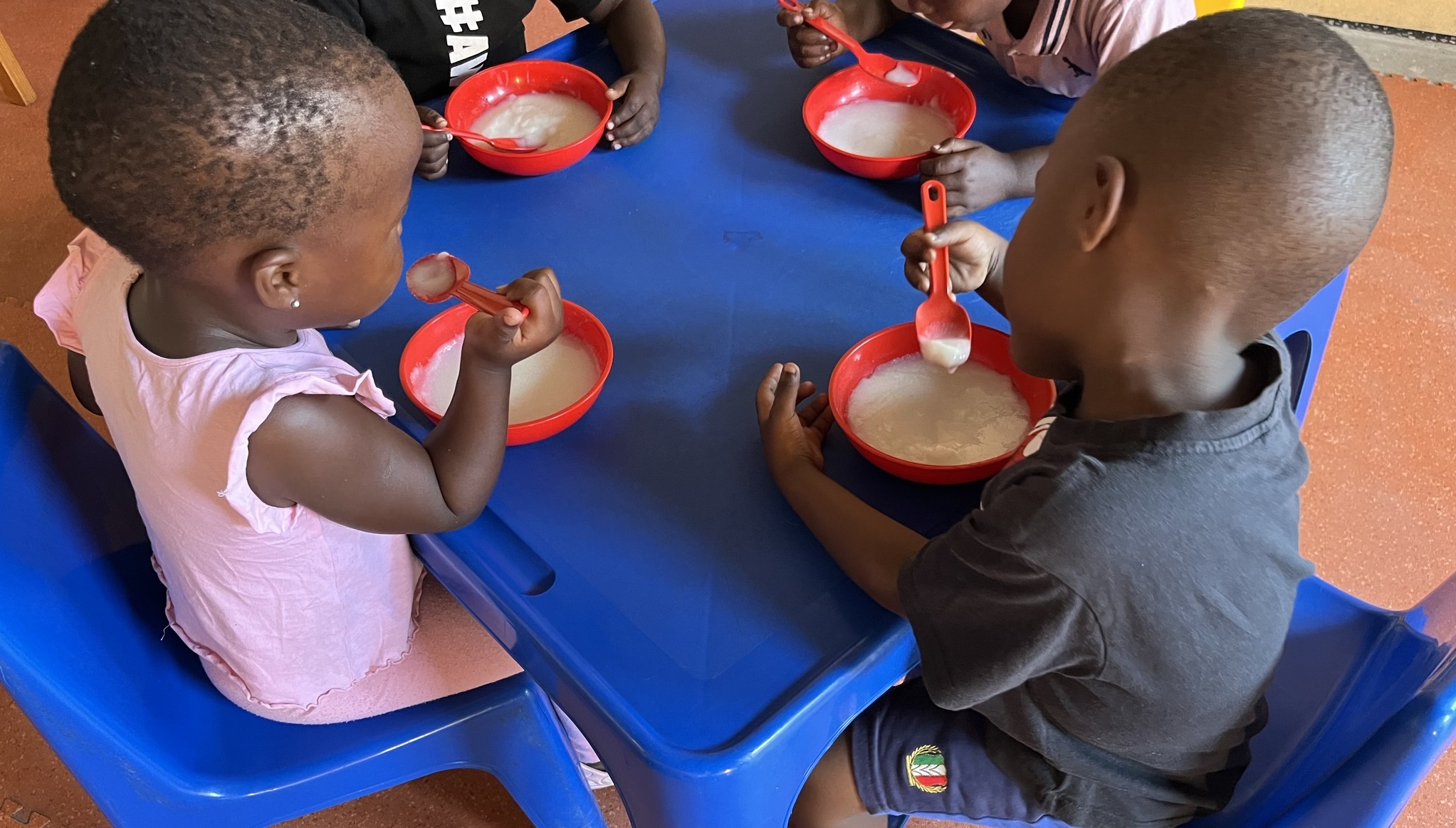 UNICEF: More than 400 million children lacking both two meals and safe ...