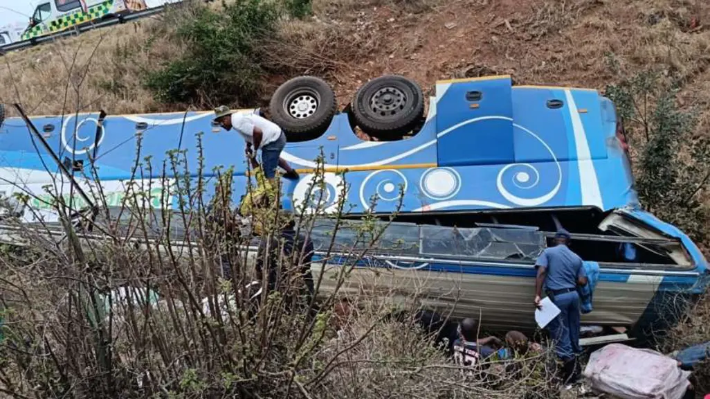 Unconfirmed number of victims die in Limpopo bus crash